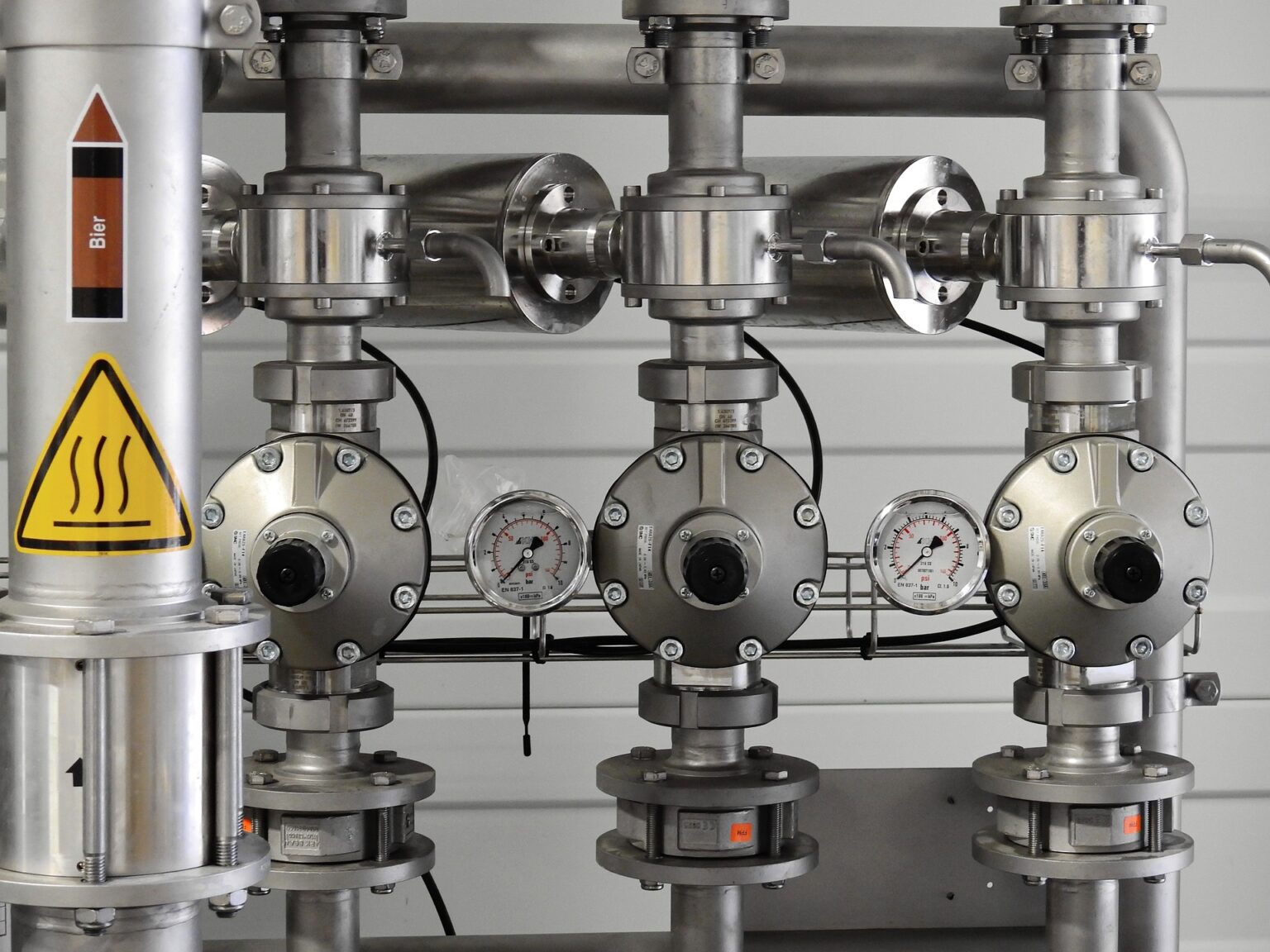 Manometer - Definition & Examples - CrossCo