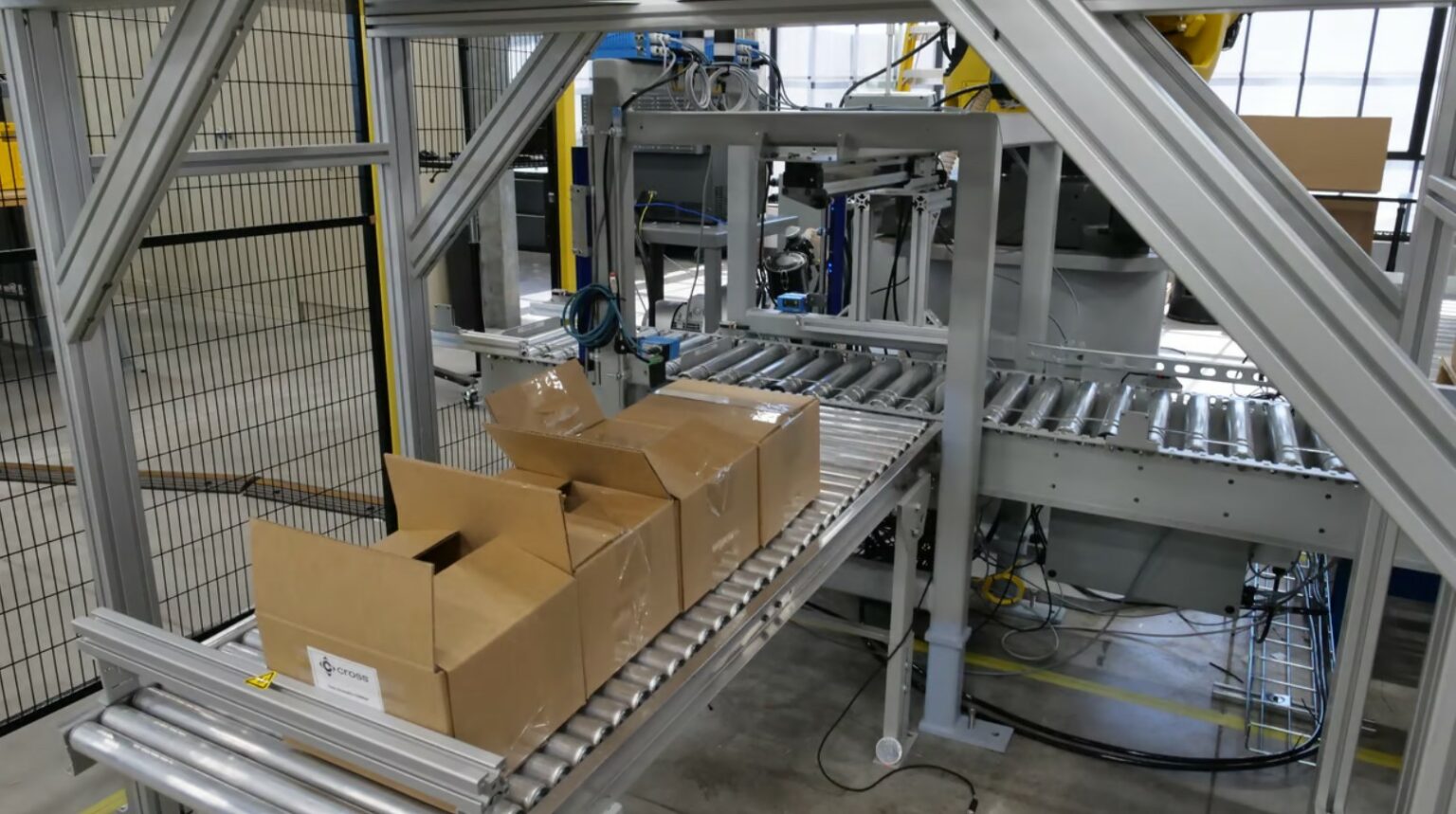 Automated Palletizer | Cross Palletizing Robot Solutions