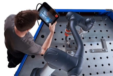 Cloosbot QINEO ArcBoT Welding System - CrossCo